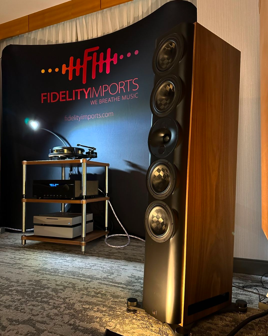 Perlisten S7t, natural walnut OPEN BOX – Paducah Home Theater
